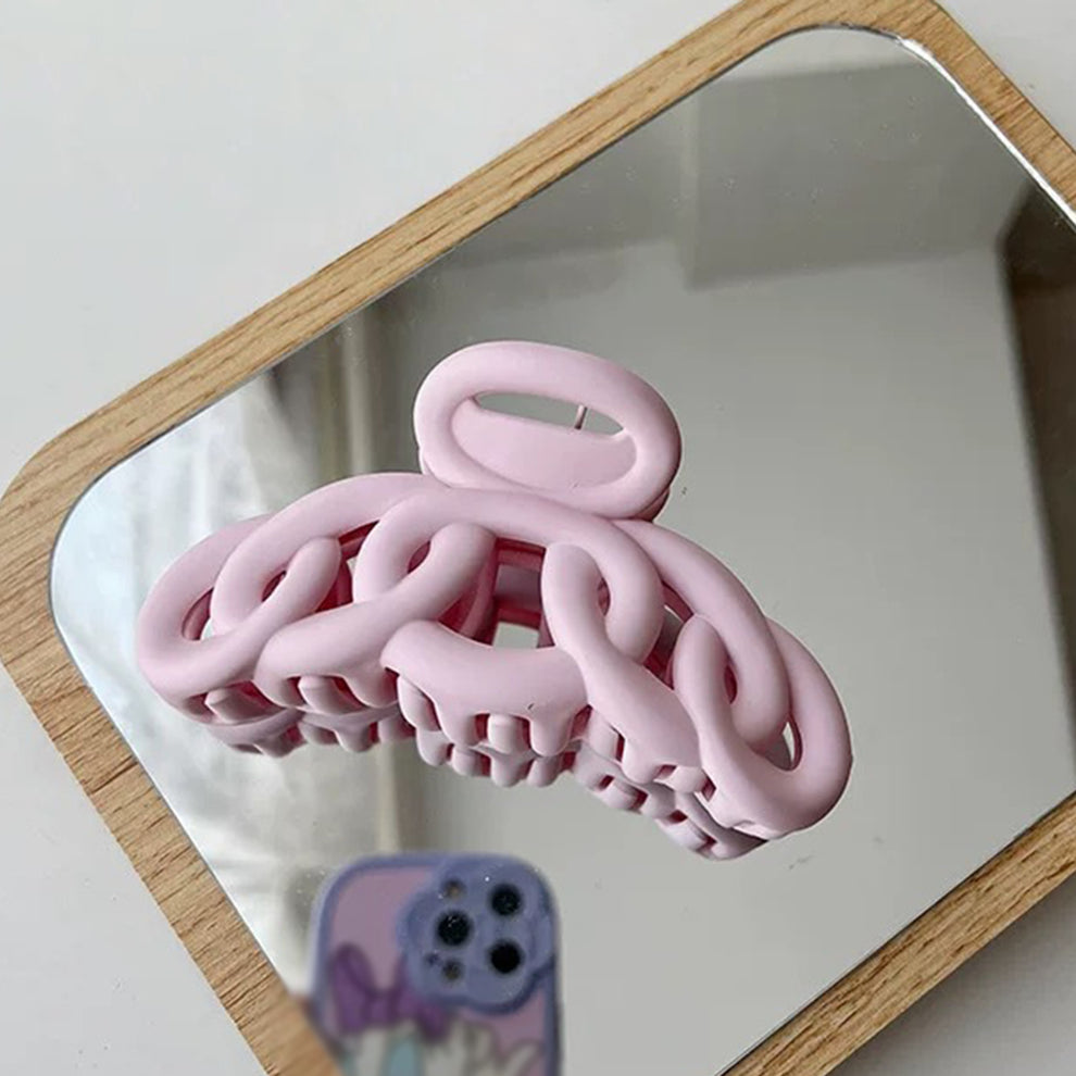 Matte Simple Claw Clip – Tristar Boutique