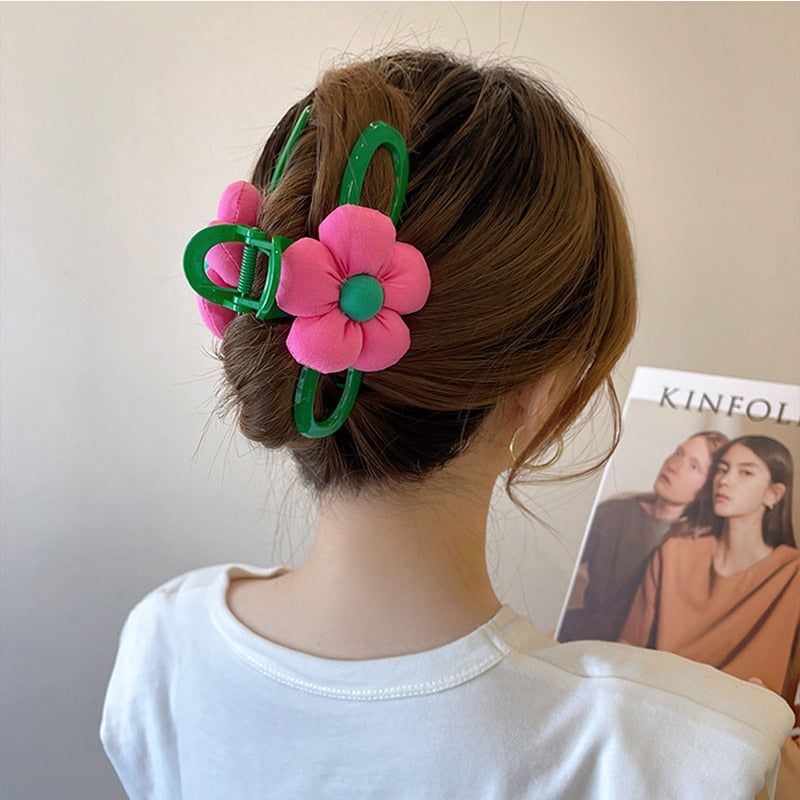Large Flower Claw Clip – Tristar Boutique
