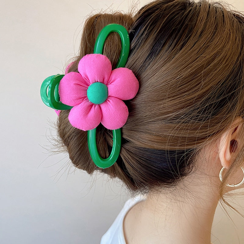 Large Flower Claw Clip – Tristar Boutique