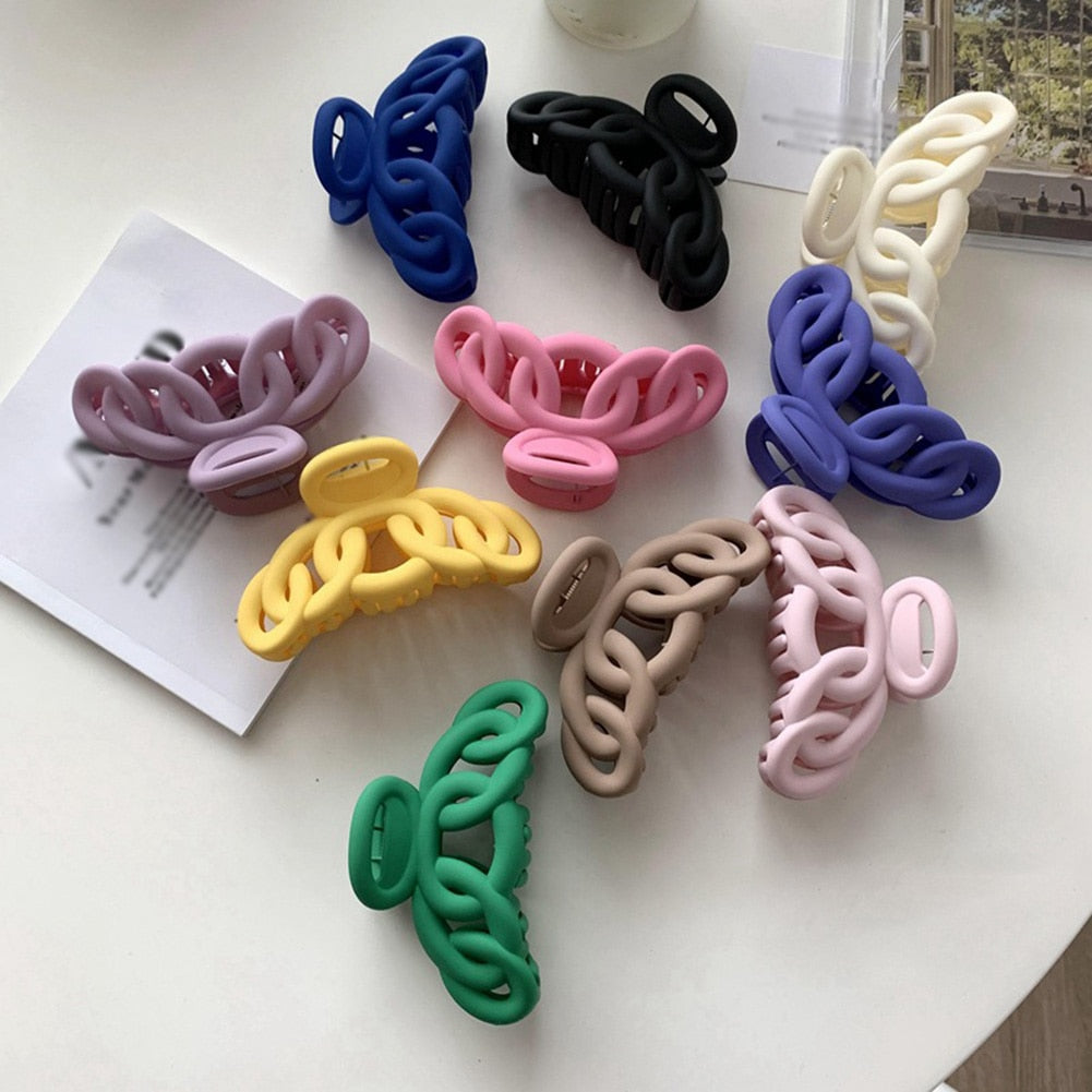 Matte Simple Claw Clip – Tristar Boutique