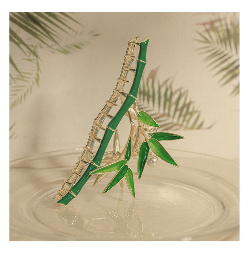Bamboo Leaf Claw Clip | Green Claw Clips | Cute and affordable hair ...